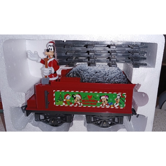 Disney | Toys | Goofy Coal Car | Poshmark